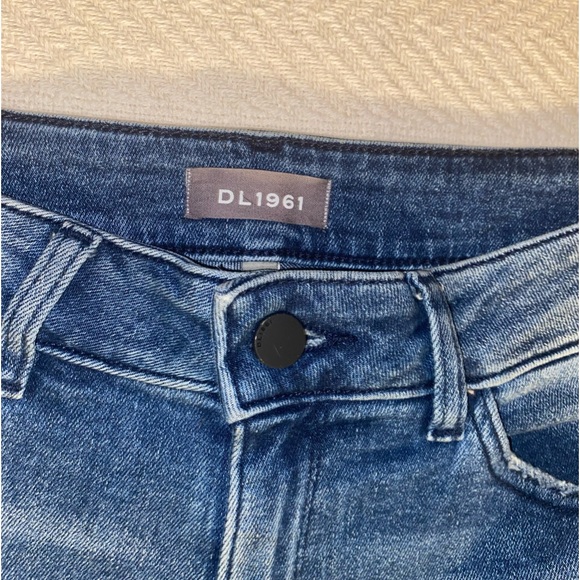DL1961 | Jeans | Dl961 Jeans Women Size 27 Straight Legged Frayed Ankle ...